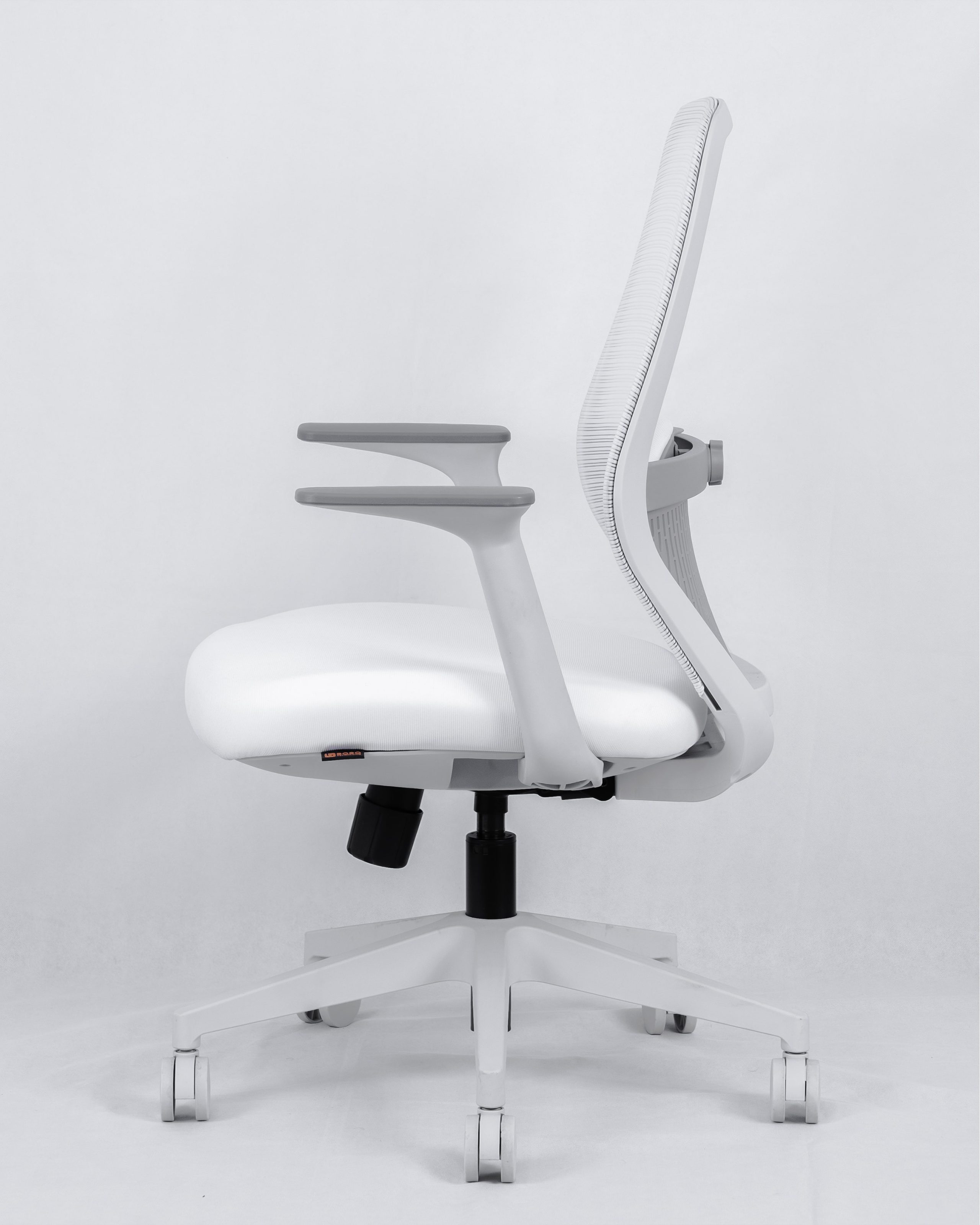 ORCA Mid Back Ergonomic Office chair - BOSQ