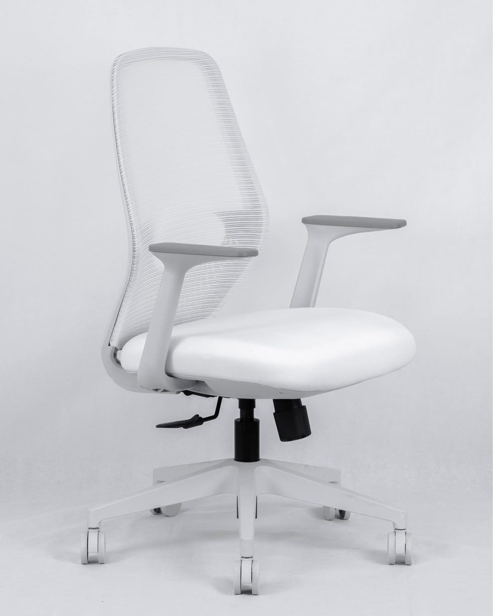 DEMOS High Back Ergonomic Office Chair - BOSQ
